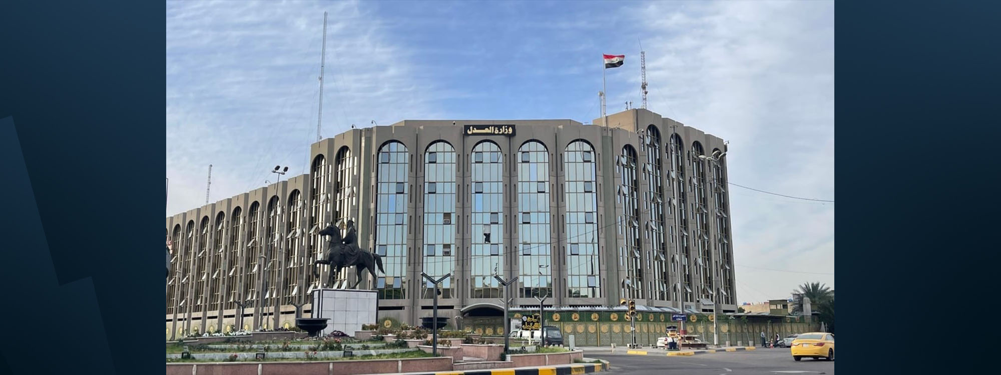 Baghdad will not extradite ISIS fighters before trial in Iraq: Official ...